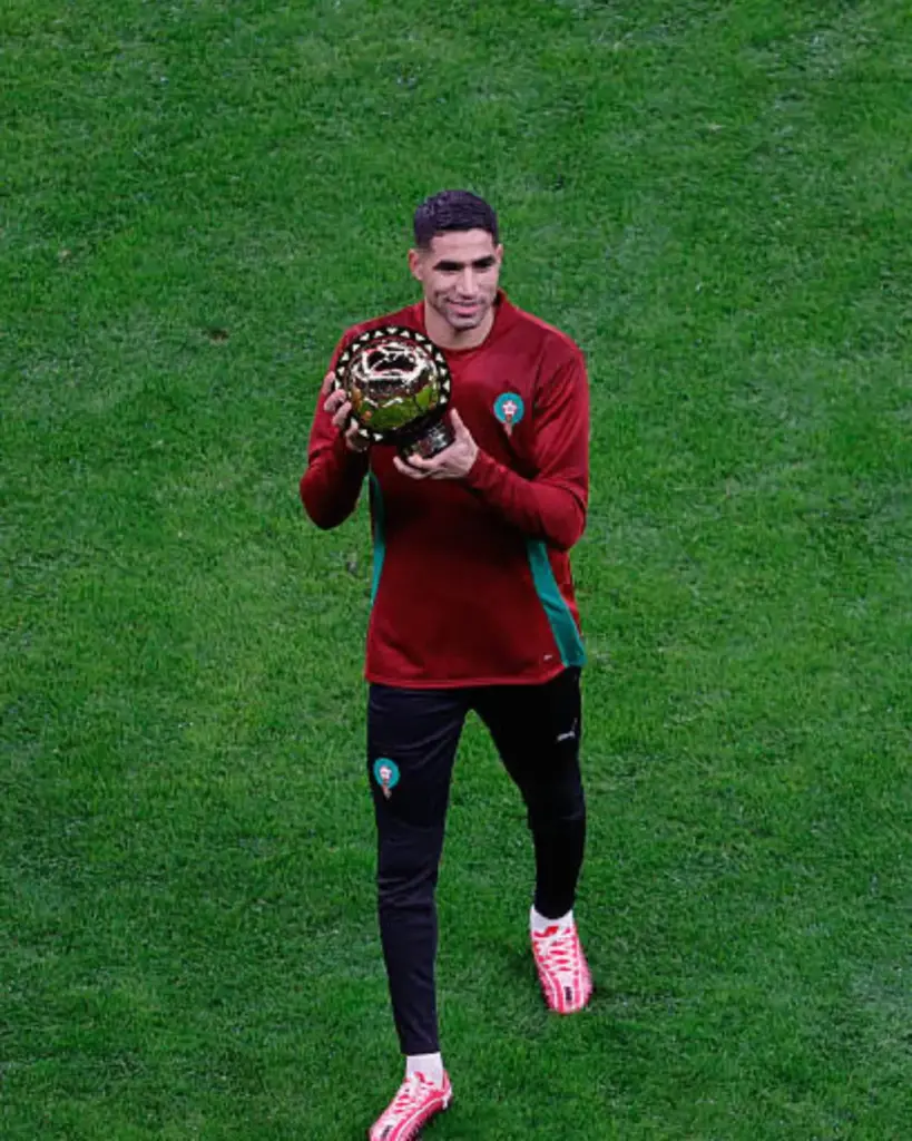 Best Defenders in the World (2026): Top 10 Ranked – Van Dijk, Saliba ...